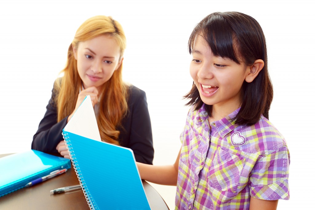 Ways to Become a Better English Teacher | InCtrl